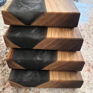 Live Edge and Epoxy Resin Coasters - Etsy