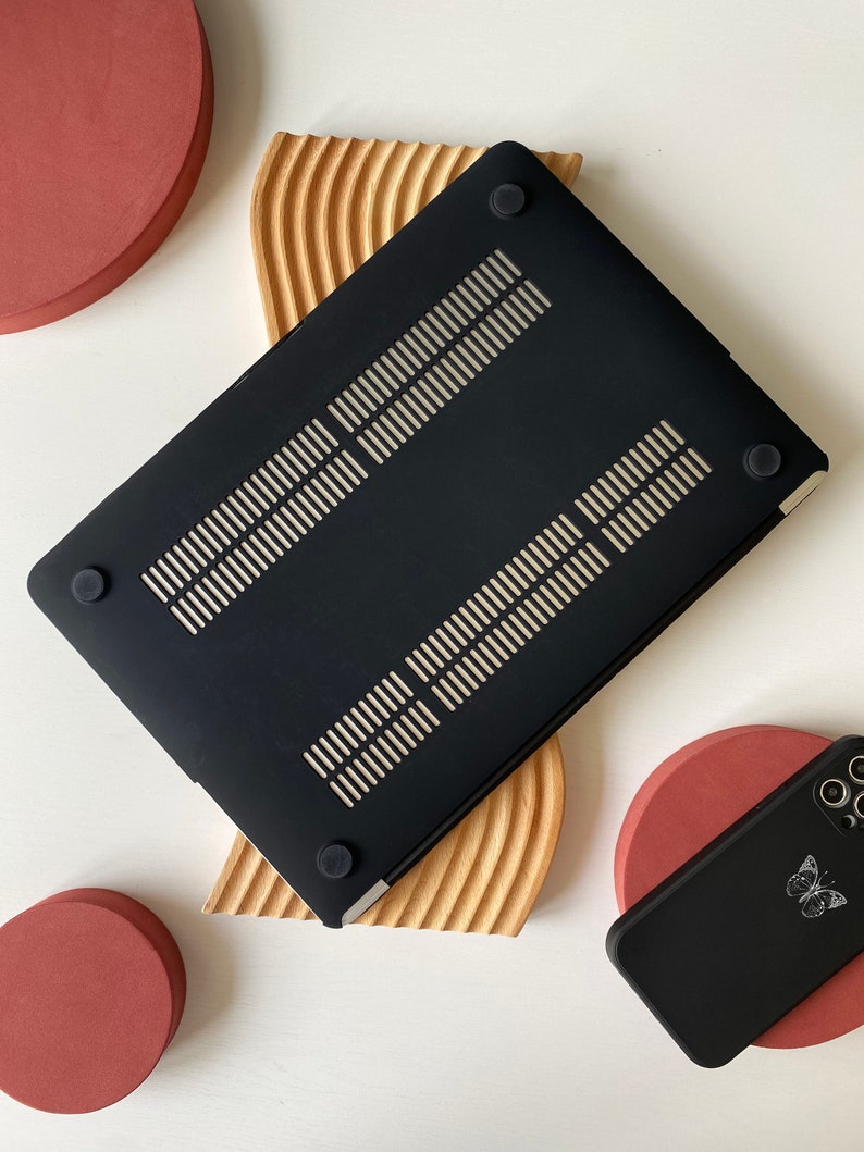 Crazing Crocodile Print Cool Black Hard Case Cover for Macbook - Etsy