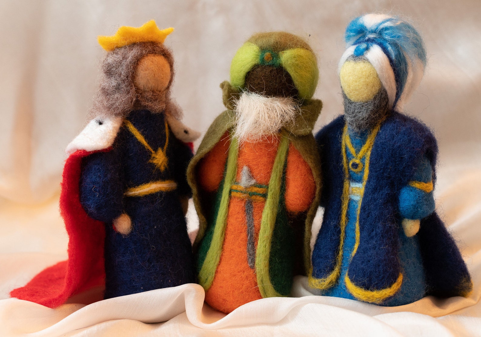 Needle Felt Nativity Scene. Waldorf Holy Family. Christmas - Etsy