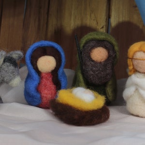 Felted Nativity Set 11 Pieces. Needle Felt Nativity Scene. Waldorf Holy ...