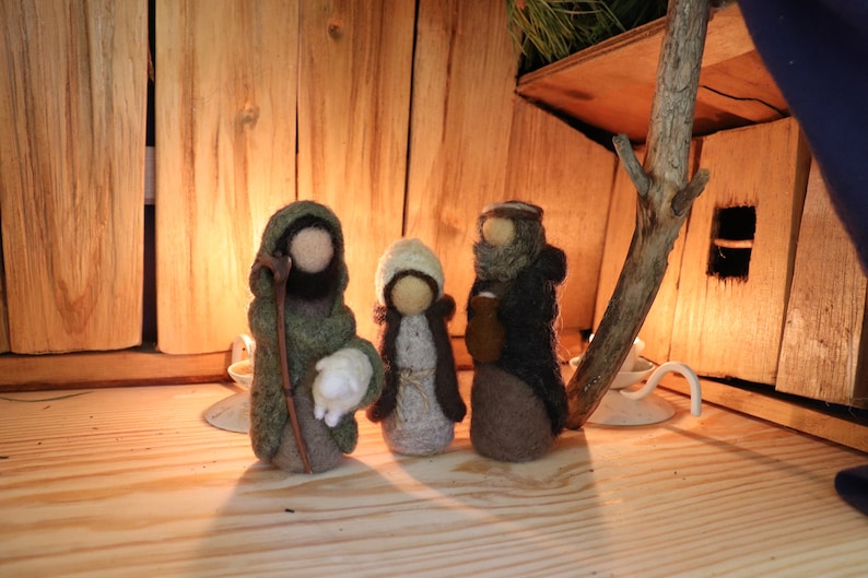 Felted Nativity Set 11 Pieces. Needle Felt Nativity Scene. Waldorf Holy ...