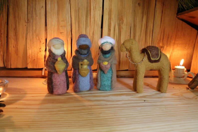 Felted Nativity Set 11 Pieces. Needle Felt Nativity Scene. Waldorf Holy ...