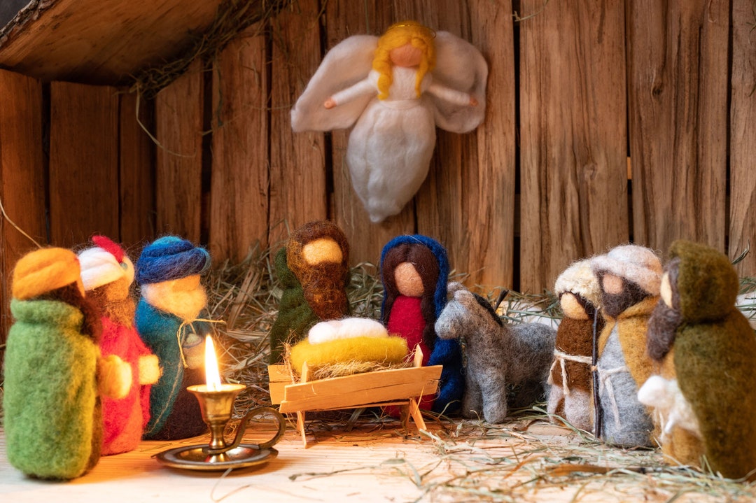 Felted Christmas Nativity Set – 12-piece Needle Felted Waldorf Holy ...