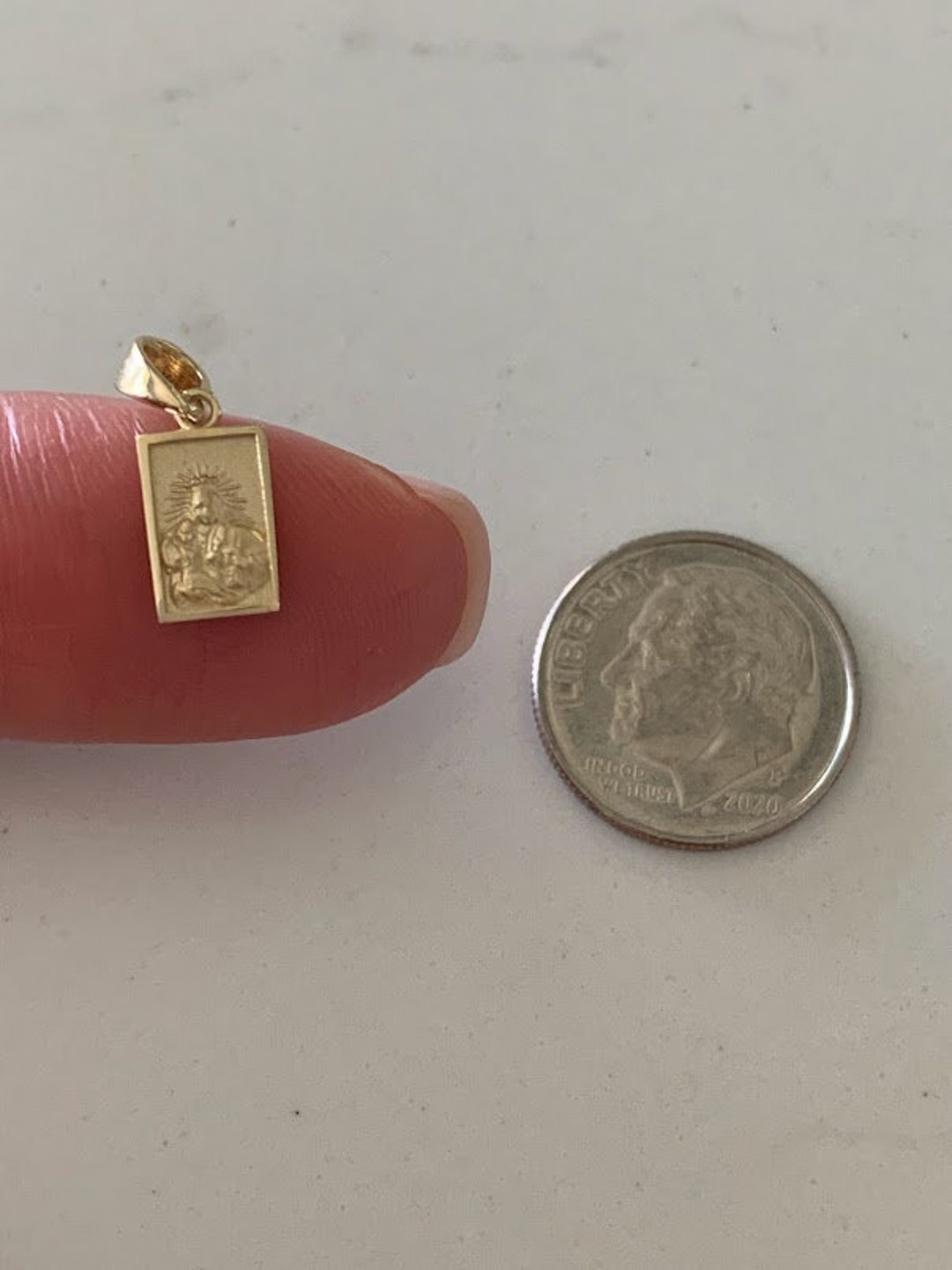 14K Solid Gold Scapular Pendant | Yellow Gold Scapular | Catholic ...