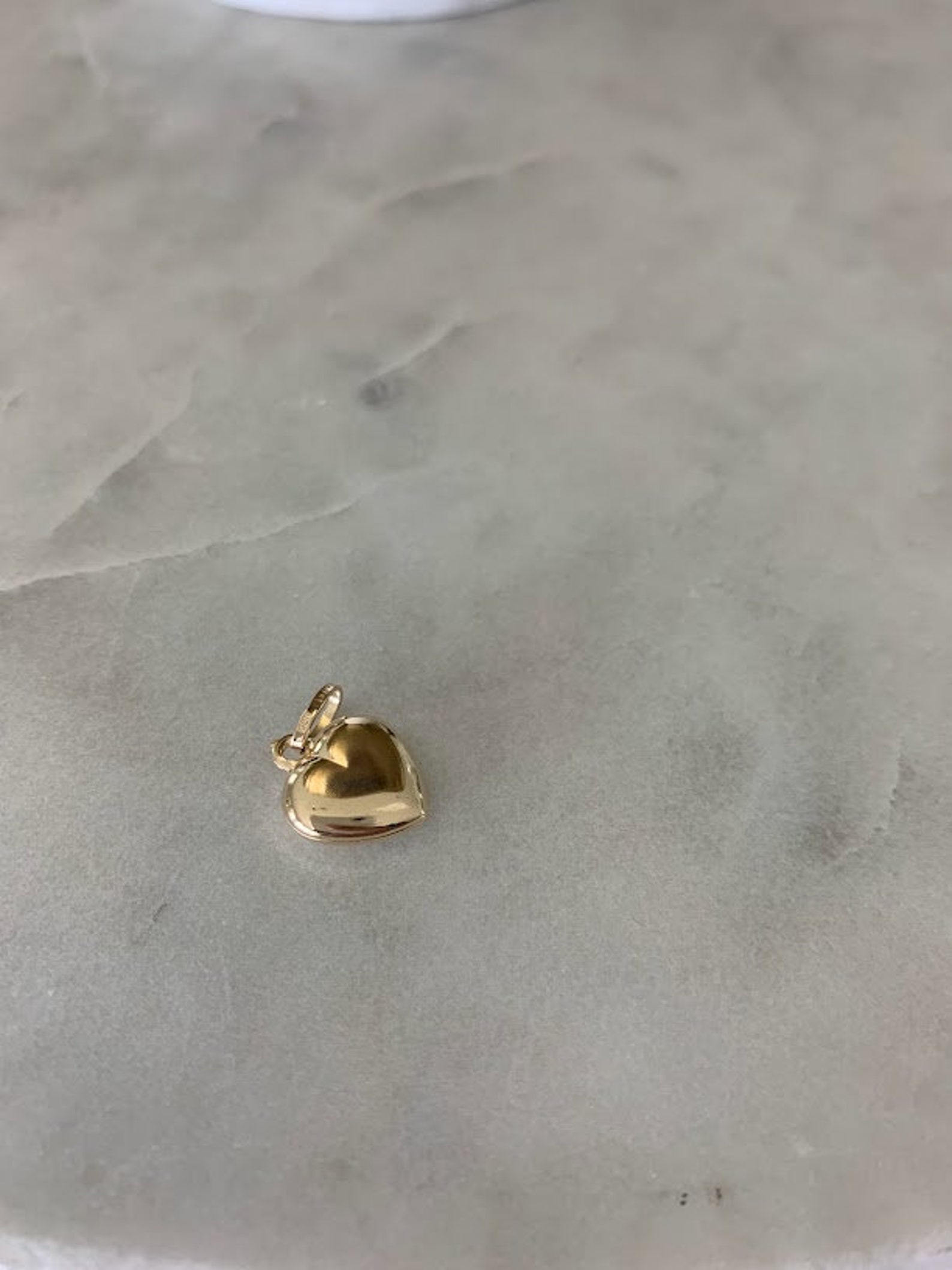 Dije de corazón de oro de 14 KT / Dije de corazón hueco abultado de 12 ...
