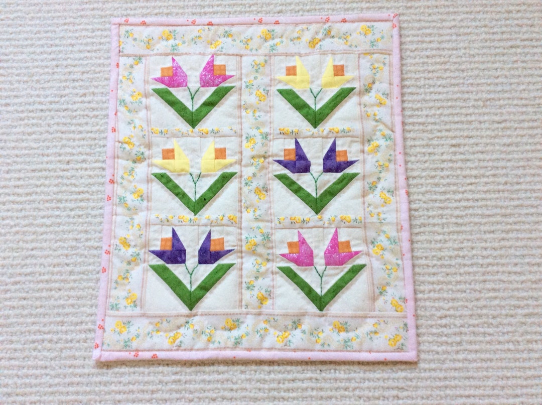 Spring Flowers Quilt - Etsy
