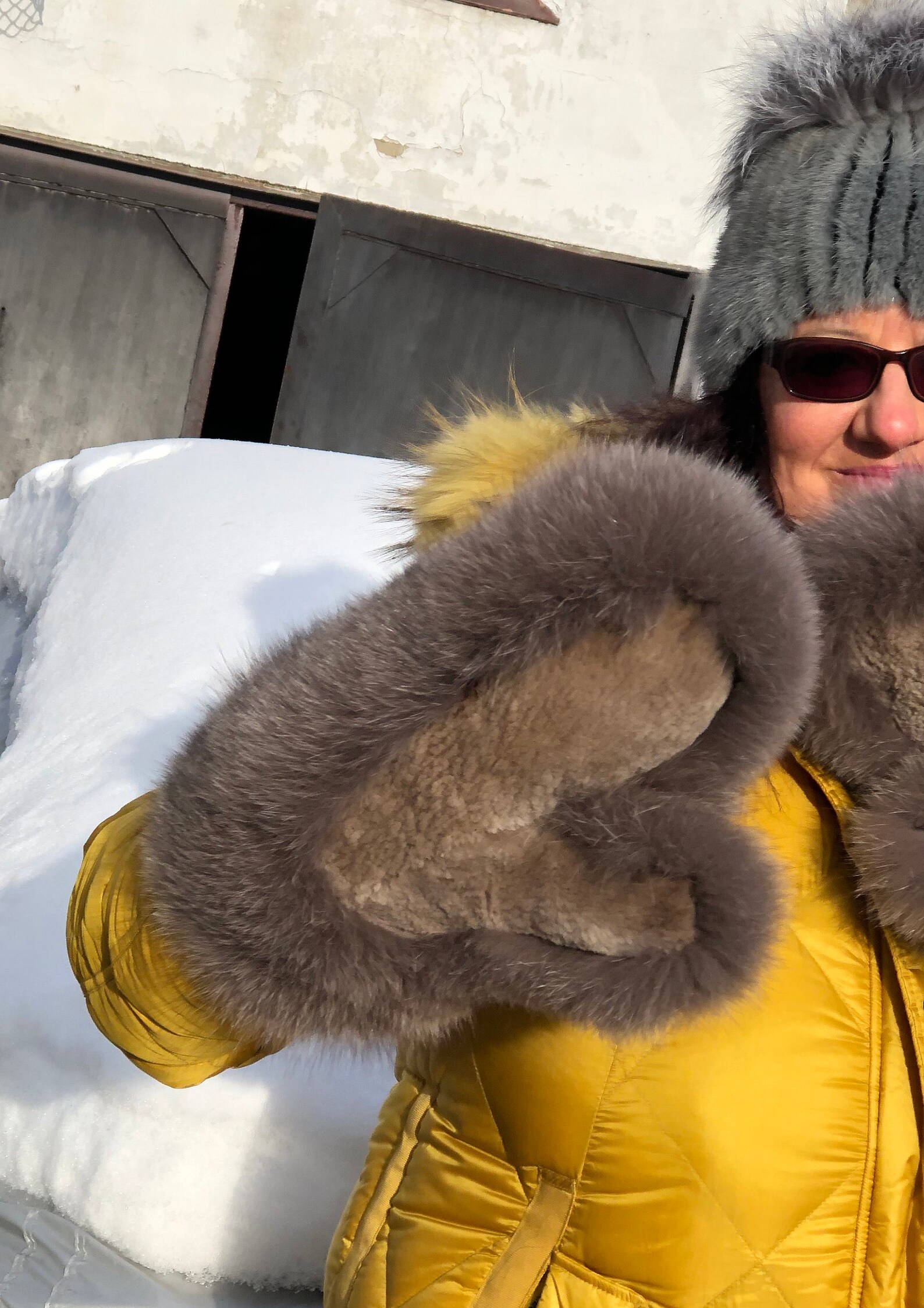 Women’s Silver / Fox Double Mittens (inner and Outer Gloves) Super Warm ...