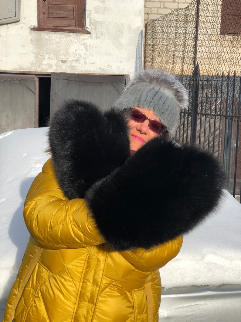 Womens Silver / Fox Double Mittens inner and Outer Gloves Super Warm ...