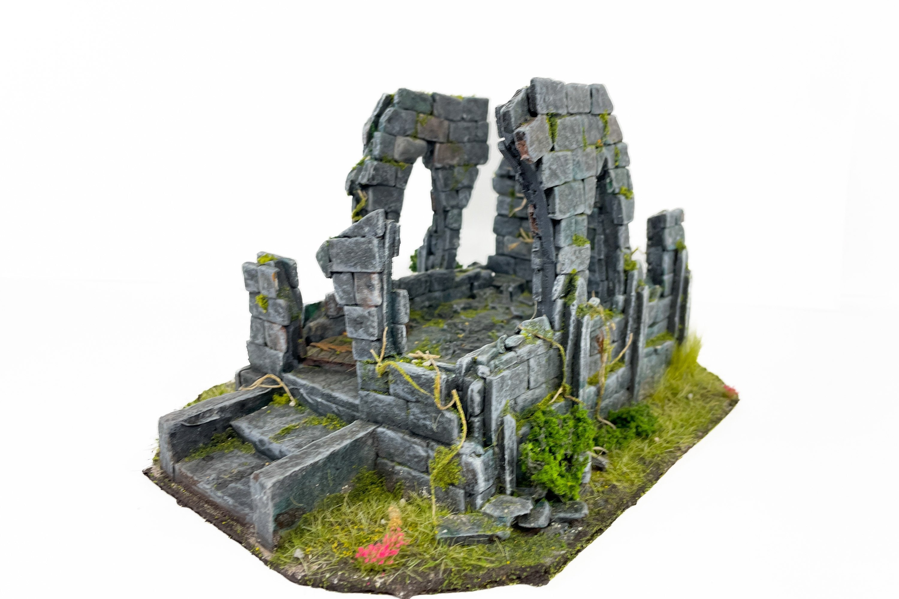 Ruins, Painted Ruined Forest Cathedral, Ruined Church Scatter Terrain ...