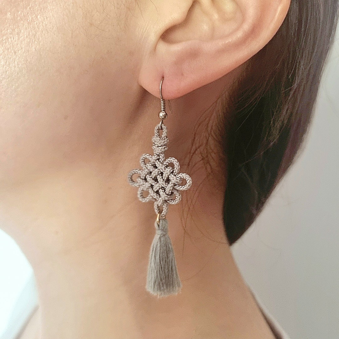 국화슬 kuk Wha Seol Korean Knot Maedeup Earrings Tassels Accessories ...