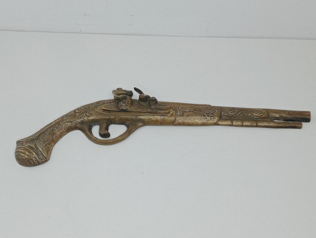 Wall Mounted Decorative Gun Metal Vintage Soviet Era Made USSR - Etsy