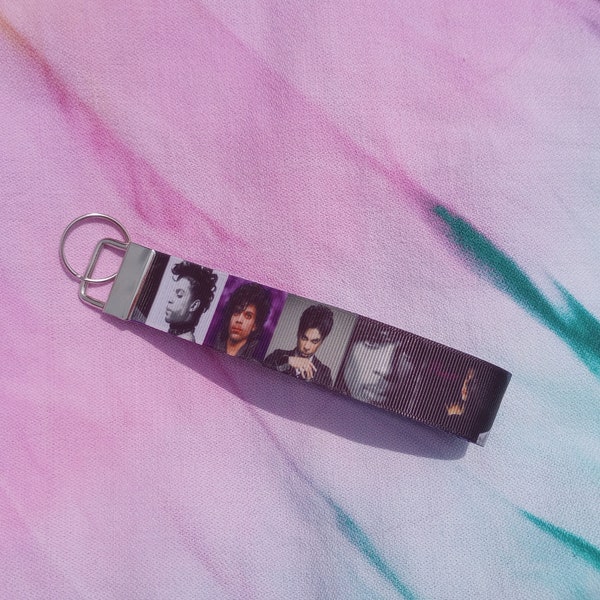 Radiohead Keychain - Etsy