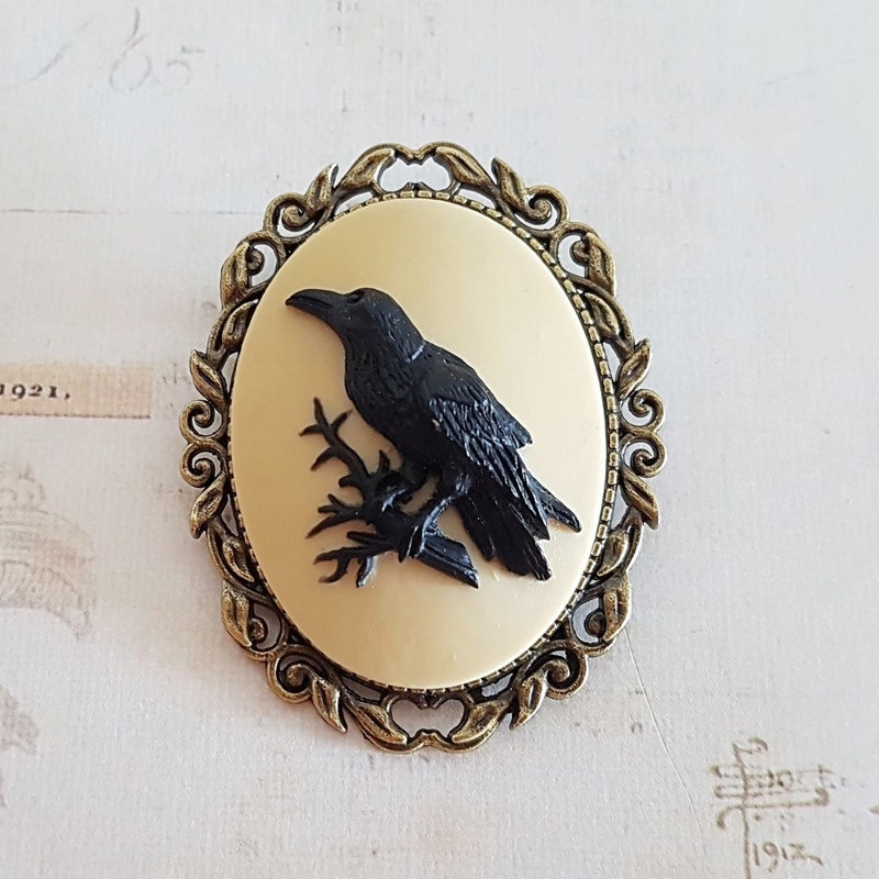Raven Brooch - Etsy
