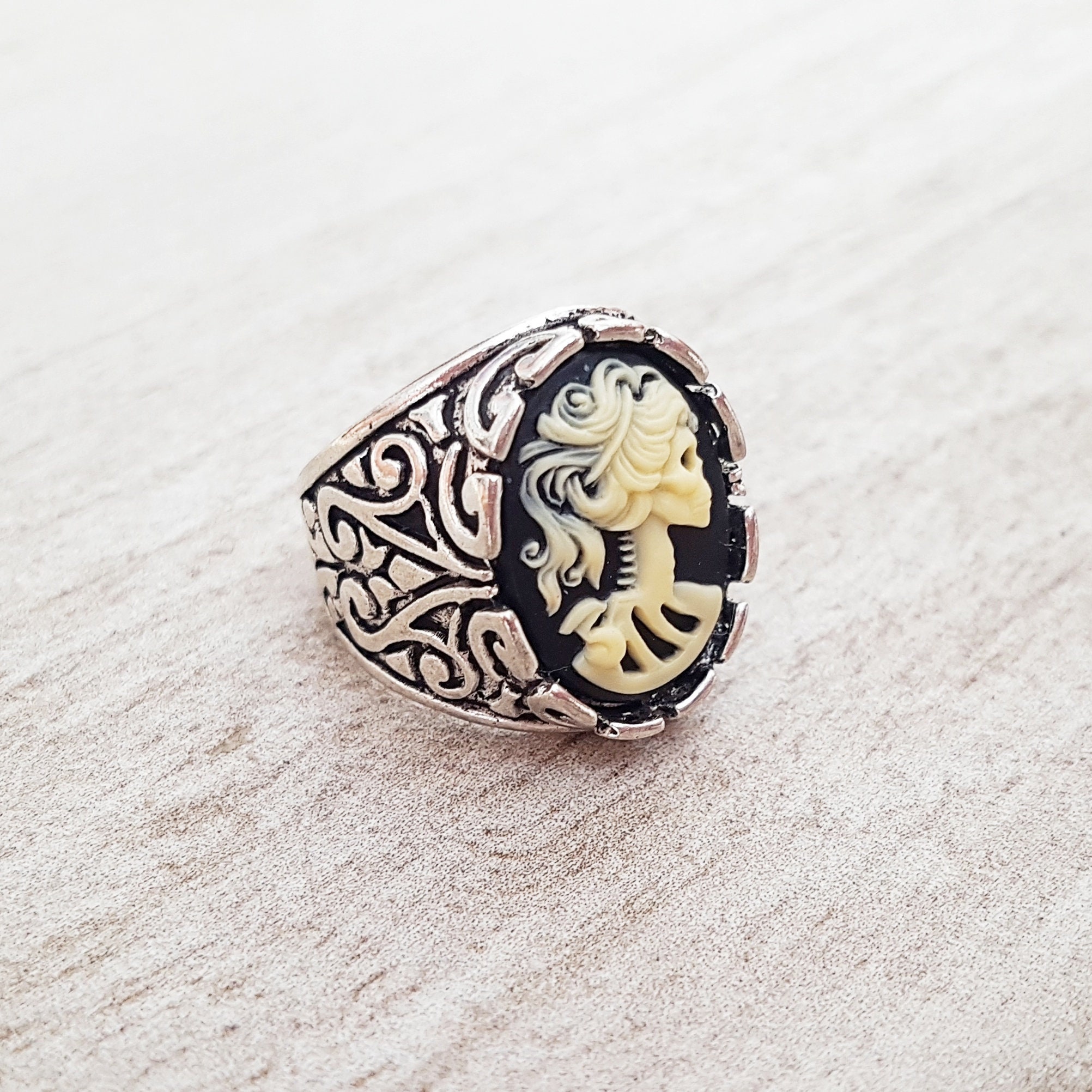 Chunky Elizabethan Style Zombie Skull Cameo Ring Skeleton - Etsy