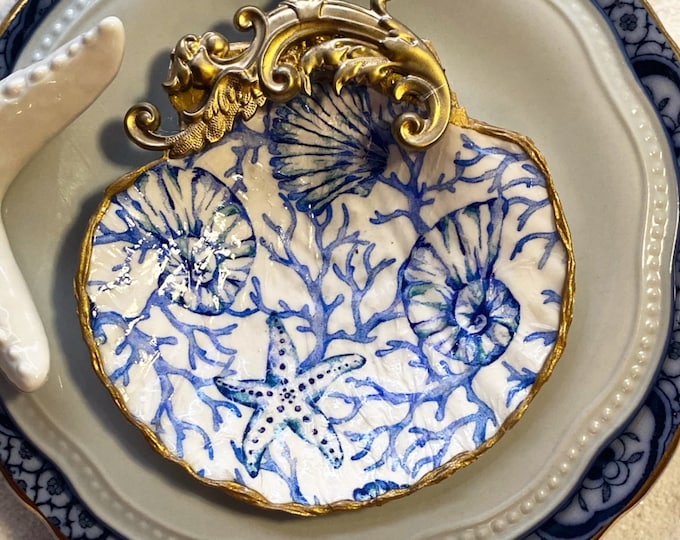 Scallop Shell Trinket Dish, Decoupage Sea Shell Ring Dish, Coastal ...