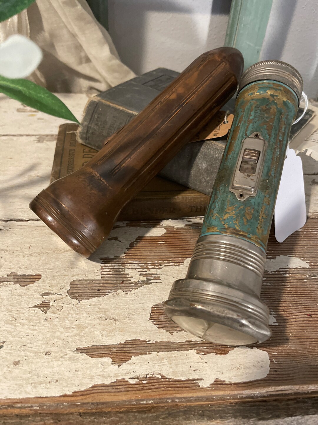 TWO Vintage Flashlights Burgress and Ray O Vac Vintage - Etsy