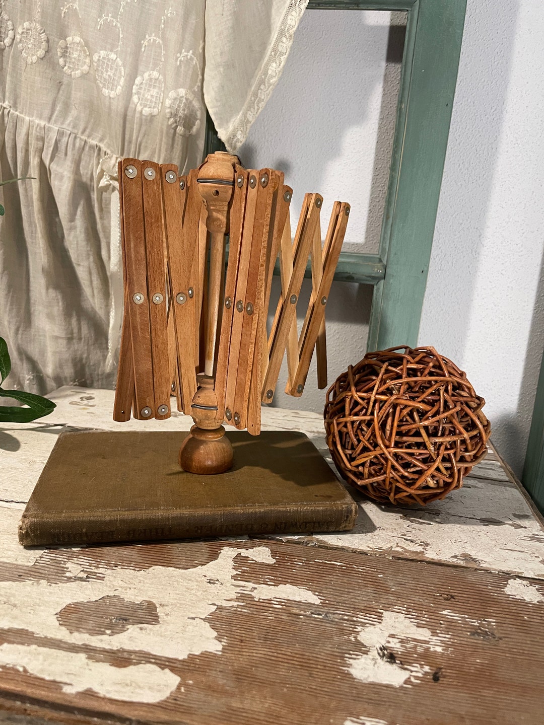 Vintage Wooden Yarn Winder for Knitting and Crocheting Wood Yarn String ...