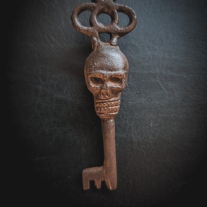 Cast Iron Skeleton Key Medium - Etsy