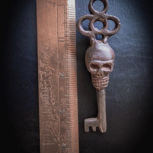 Cast Iron Skeleton Key Medium - Etsy