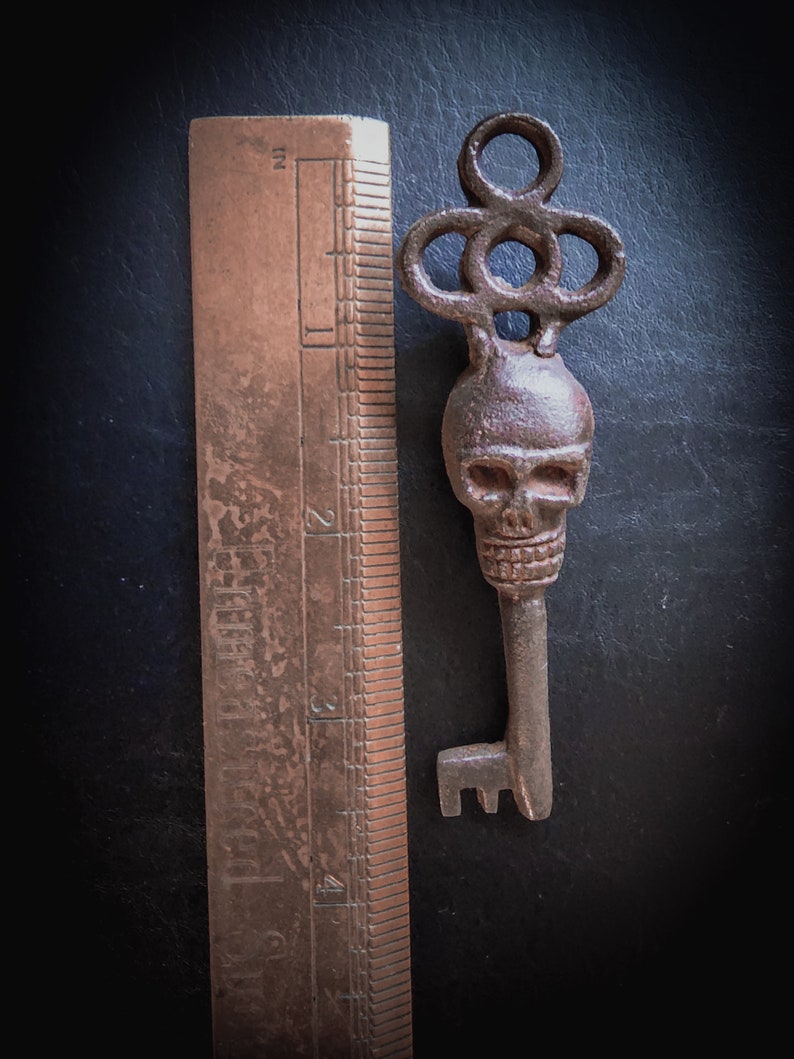 Cast Iron Skeleton Key Medium - Etsy