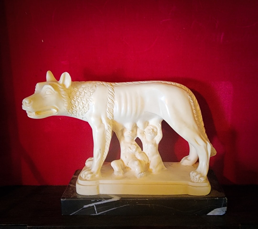 Estatua de Rómulo y Remo/Lupercalia - Etsy México