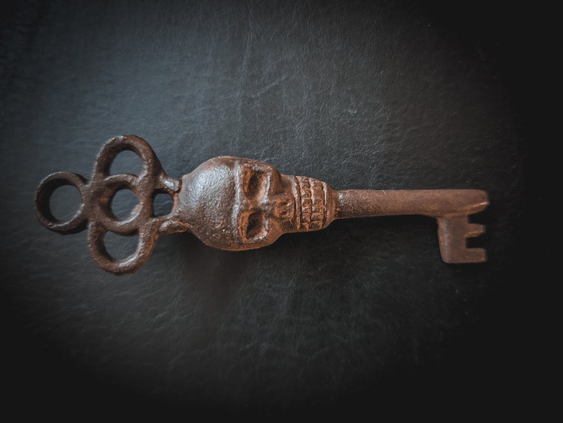 Cast Iron Skeleton Key Medium - Etsy