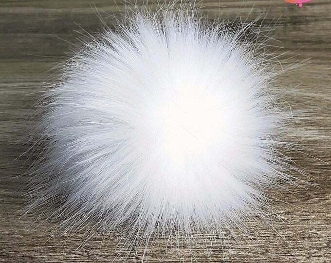 Black Faux Fur Pom Pom / Fur Pom / Crochet Accessories/ - Etsy