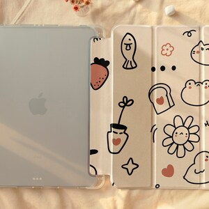 Kawaii Doodle Art Foldable iPad Case With Pen Slot, Flip iPad 10.2"/10 ...