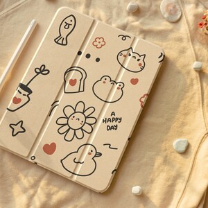 Kawaii Doodle Art Foldable iPad Case With Pen Slot, Flip iPad 10.2"/10 ...