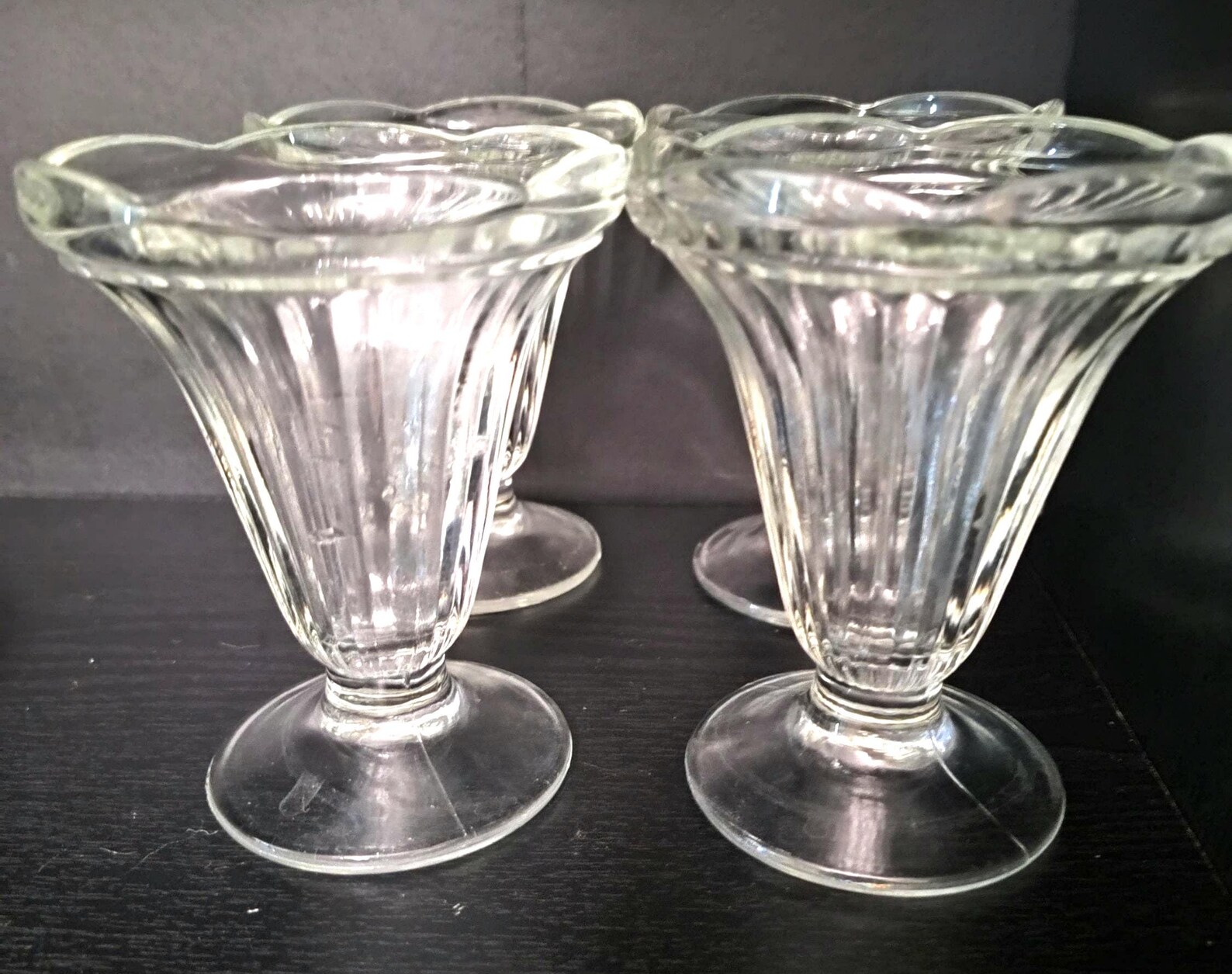 Set of 4 Vintage Ice-cream Sundae Parfait Glass, Scalloped Rim, Ribbed ...