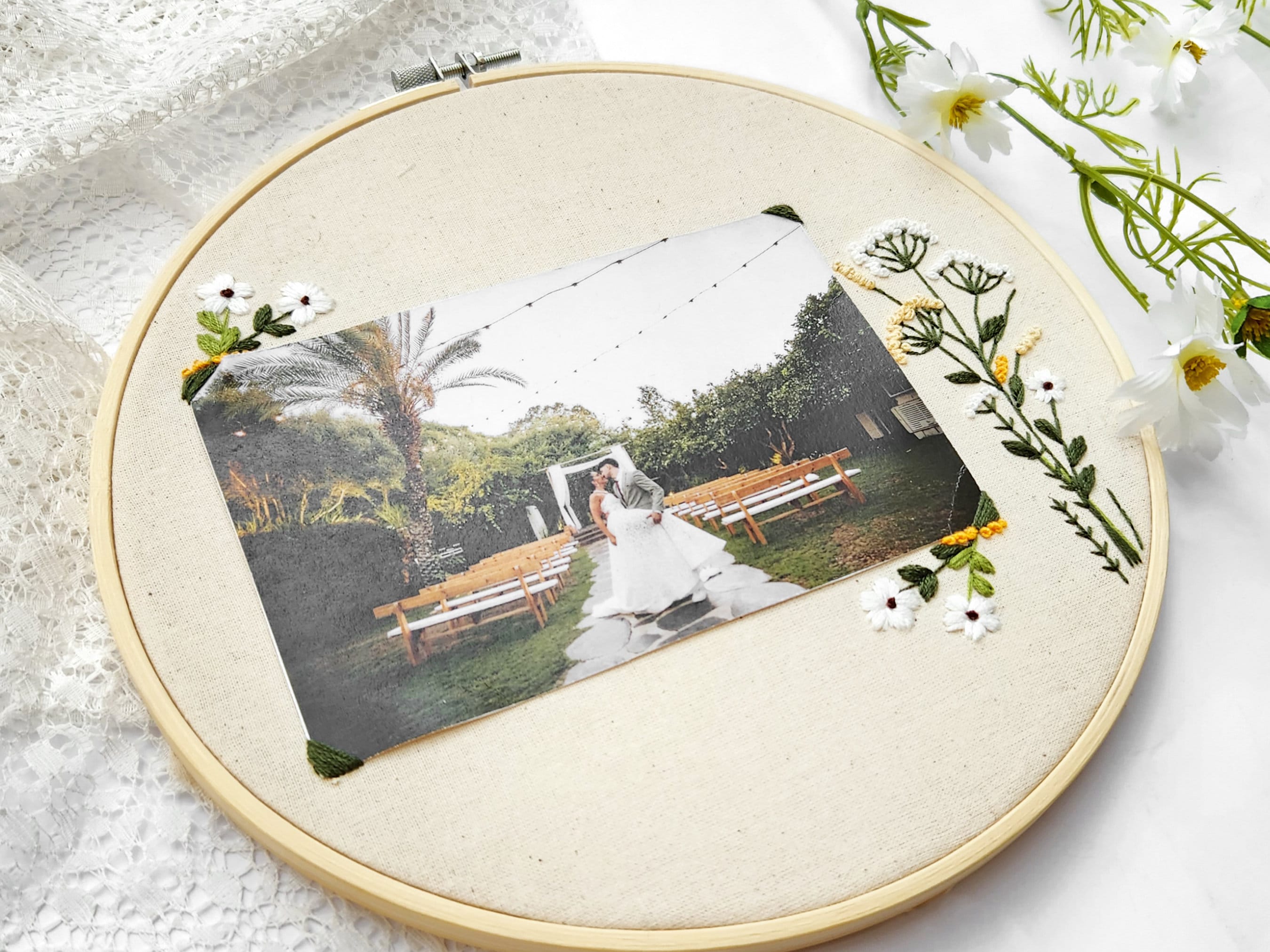 Custom Hand Embroidery Photo Frame, Botanical Embroidery, Wedding Gifts, Custom Embroidery, Gift ...