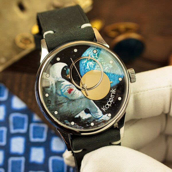 Raketa Copernic - Etsy