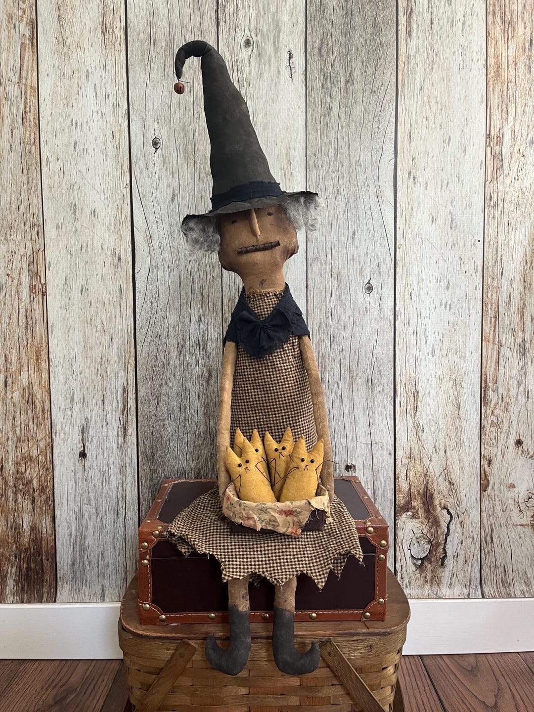 Primitive Witch Doll With Kittens - Prim Halloween Decoration - Spooky ...