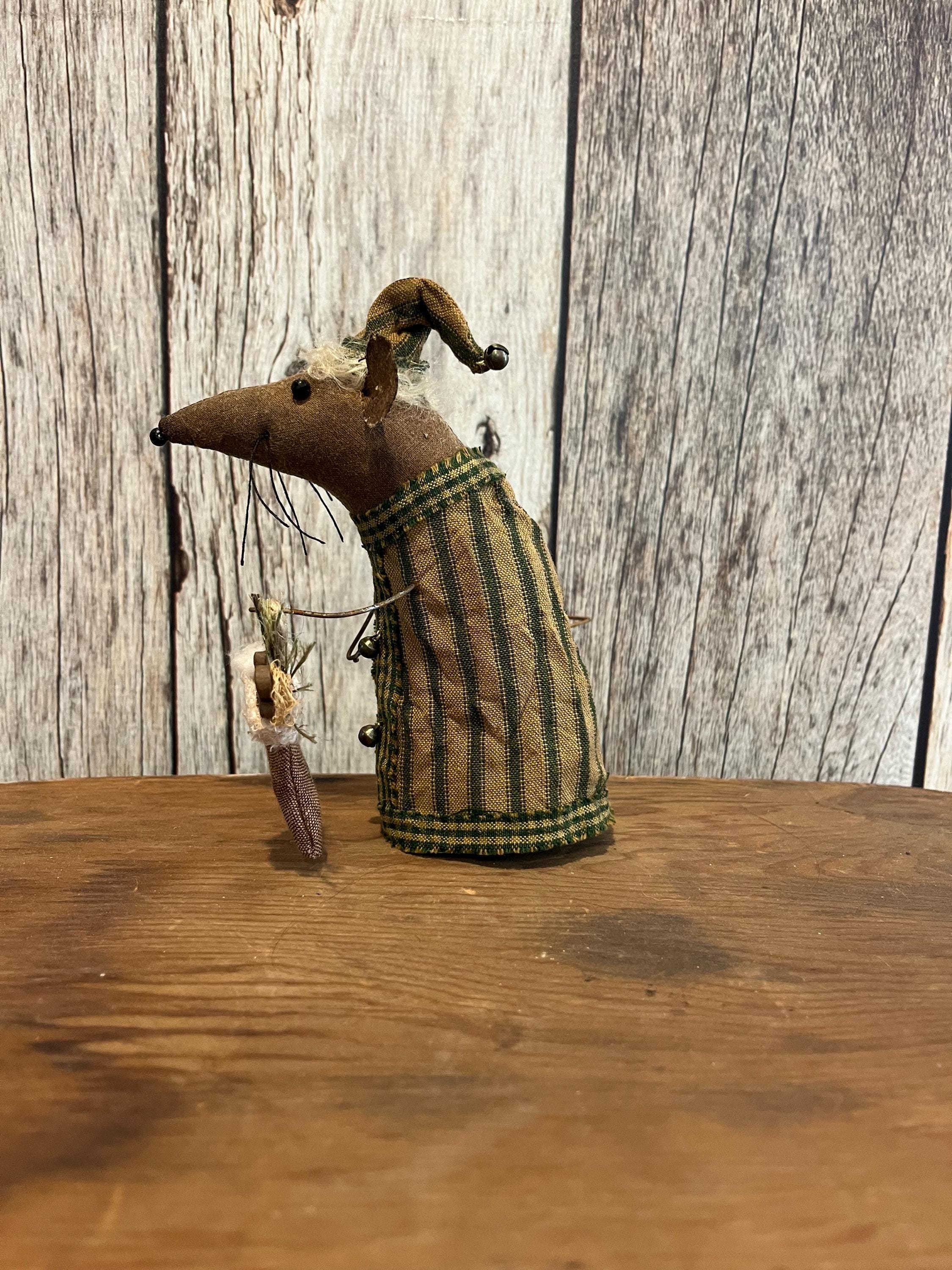 PDF Sewing Pattern - Primitive Christmas Mouse - Folk Art Mice - Santa ...