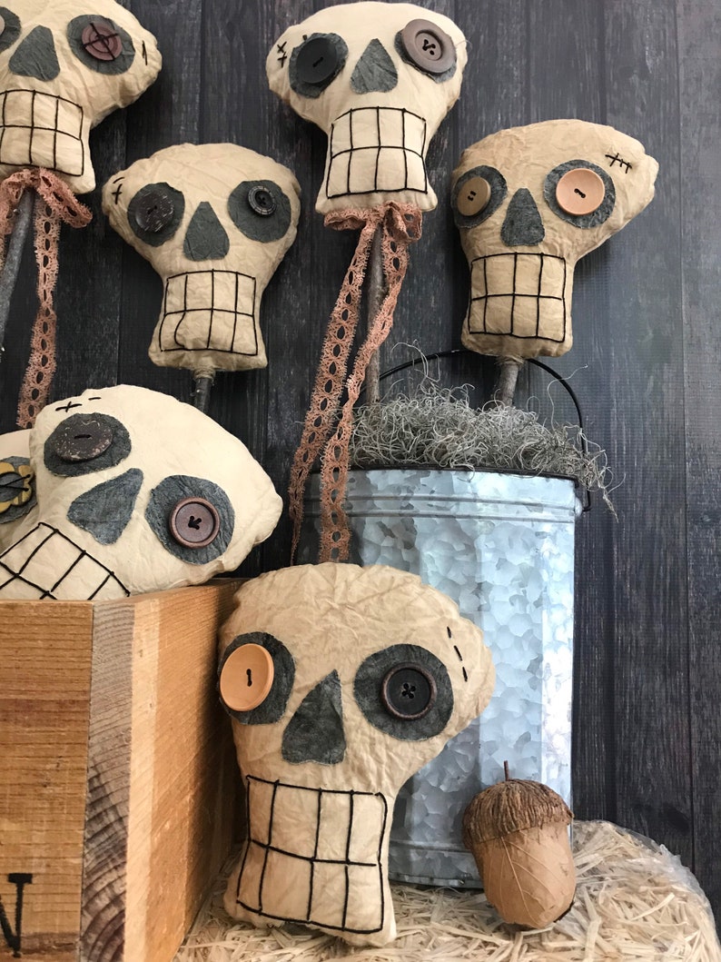 Set of 10 Primitive Skull Pokes and Bowl Fillers Primitive - Etsy