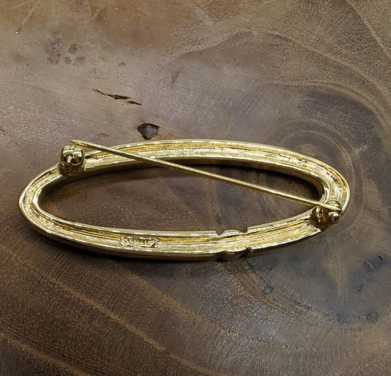 Vintage Lot 5 Signed Monet Statement Brooches Goldtone - Gem