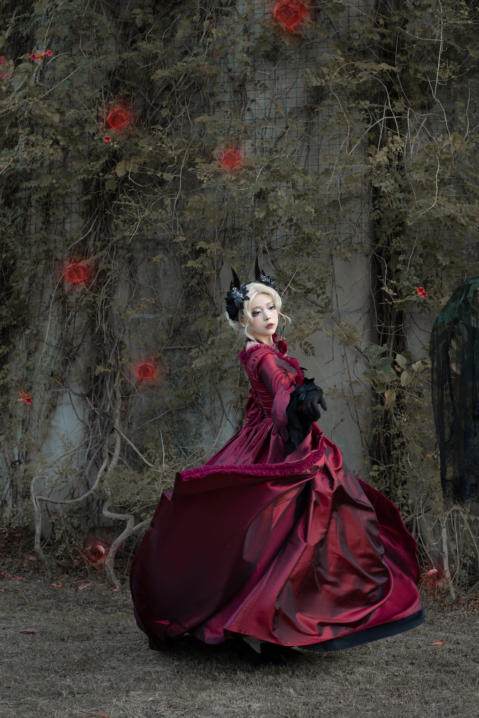 Halloween Gothic Style Robe a La Polonaise 18th Century Women's Blood ...
