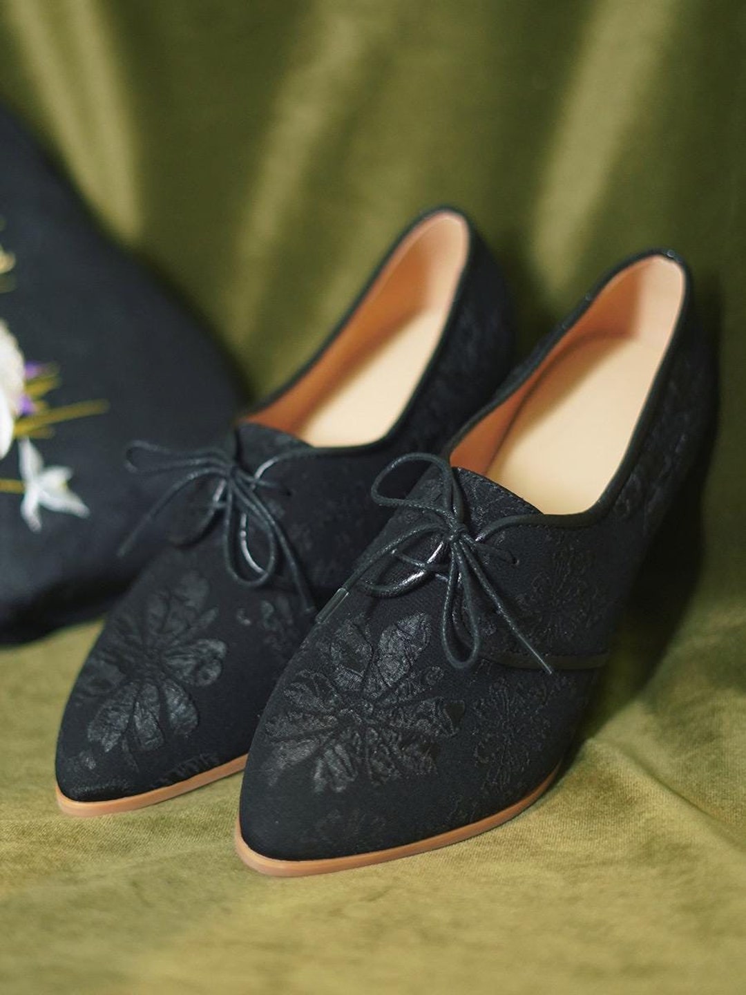 Black Embossed Pattern Rococo High Heels Marie Antoinette Pink Shoes ...