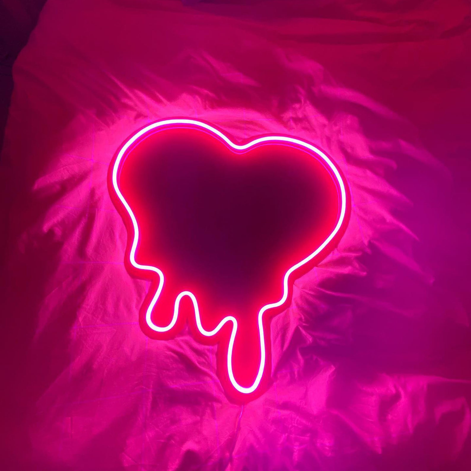 MELTING HEART DRIPPING Heart Neon Sign Light Office Living Room ...