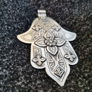 Authentic Moroccan Amulet: Hand of Fatima khamsa Vintage - Etsy