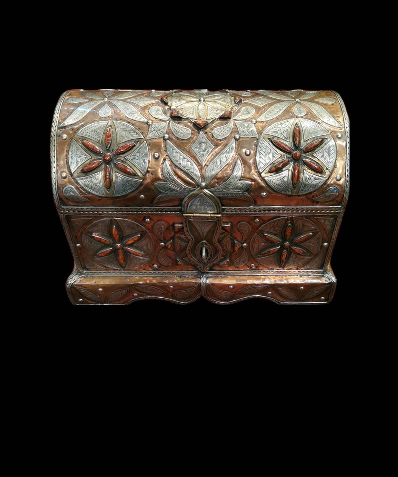 Vintage Moroccan Chest Moroccan Metal and Wood Chest, Moroccan Home ...