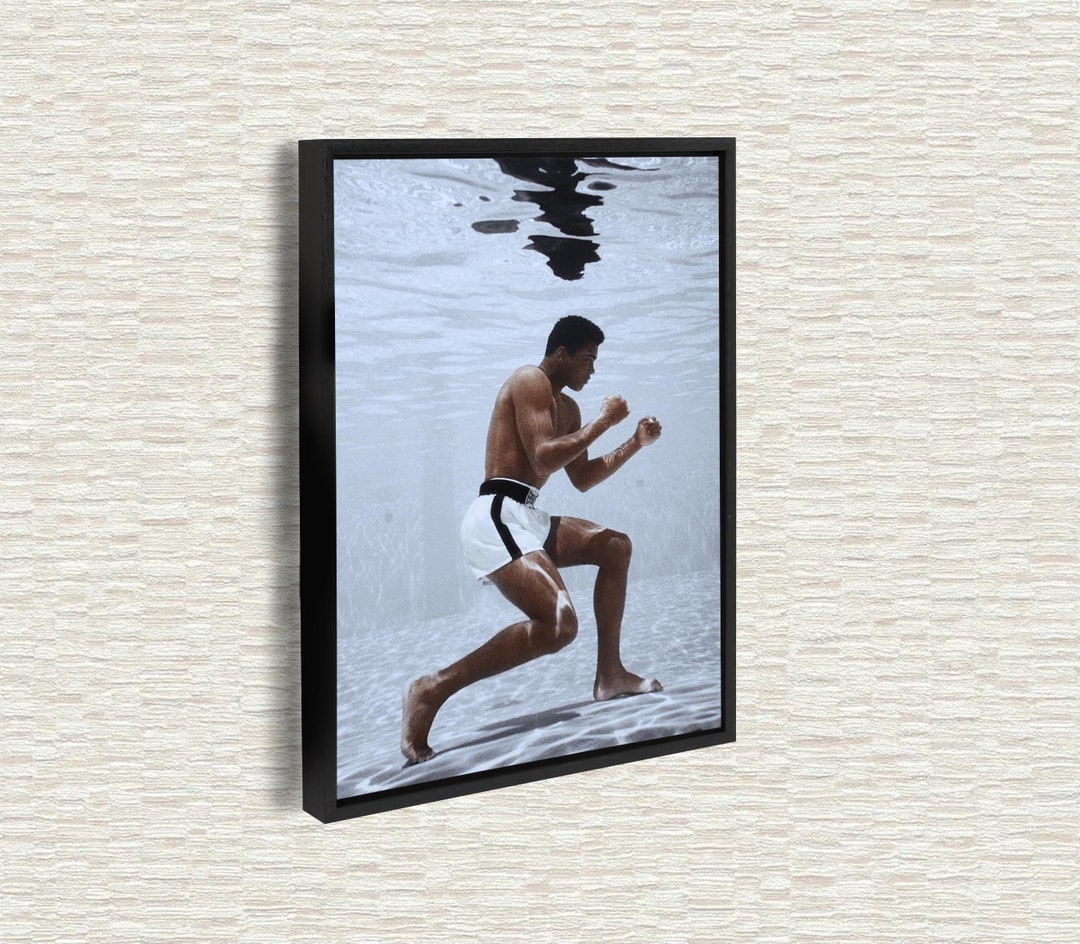 Muhammad Ali Underwater Calm Under Pressure Motivation Muhammad Ali ...