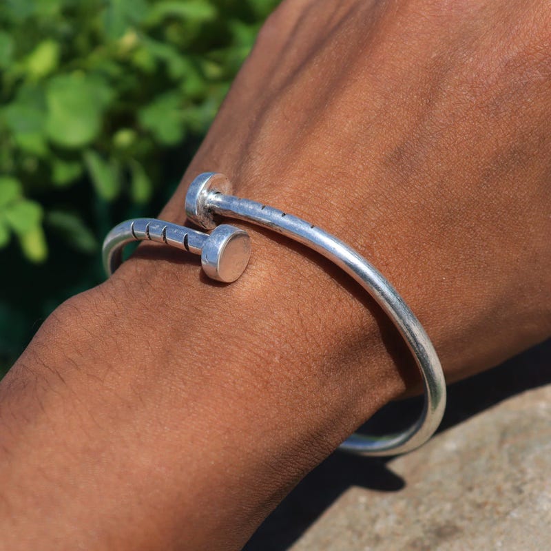 Nail Bangle - Etsy