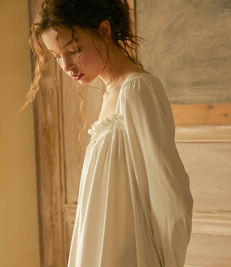 Women Victorian Vintage Cotton Nightgown Long Vintage White Nightgown