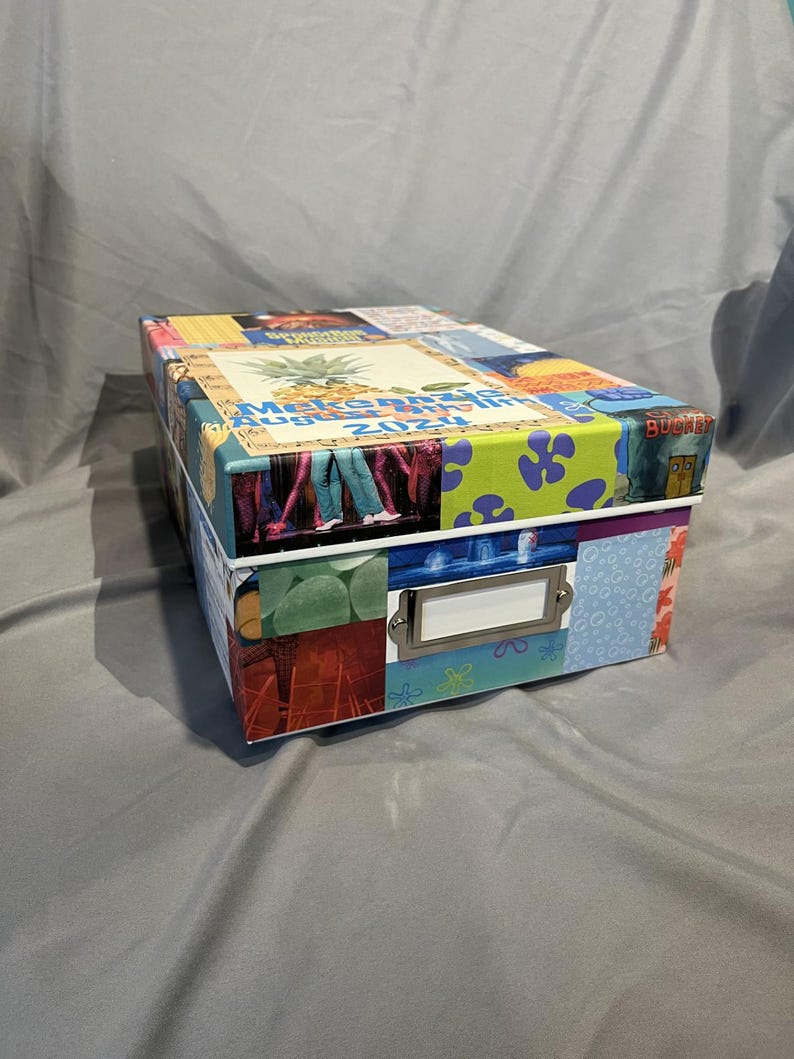 The Simple Sponge Box, Spongebob Musical Box, Theater Gift Box - Etsy