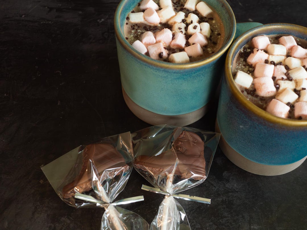 Belgian Hot Chocolate Gift Box for Hikers, Ramblers & Outdoor ...