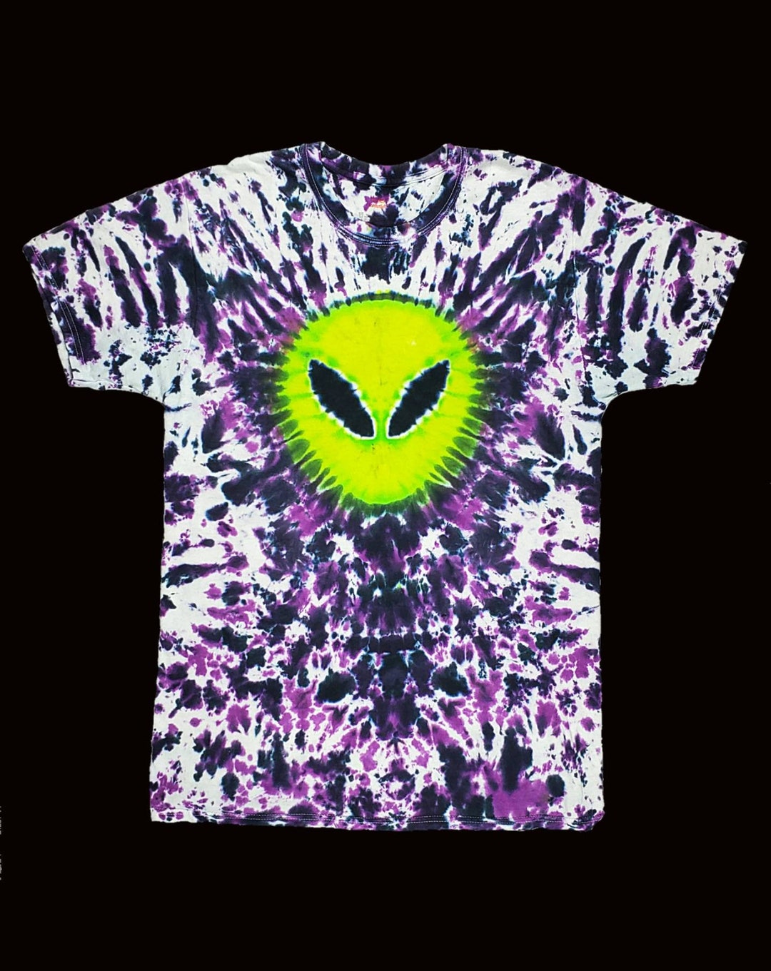 Tie-dye Alien Tshirt, Custom Tie-dye, Alien Tie-dye Gift, Tie-dye ...
