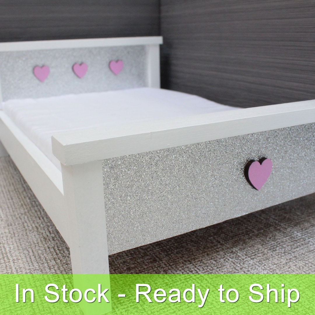 1:6 Scale Double Bed for 12 Inch Doll White and Silver With Hearts ...