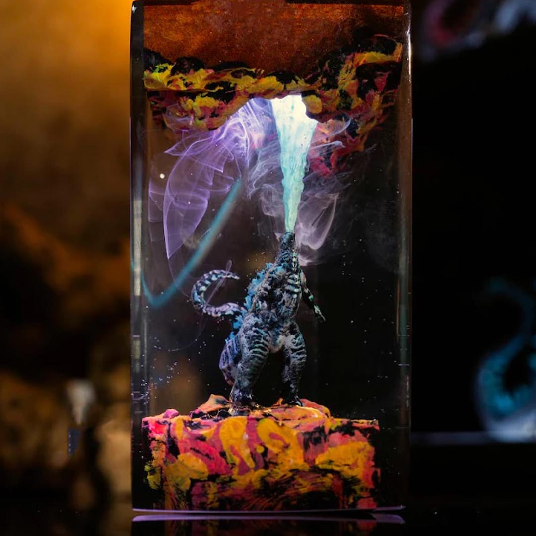 God.zill.a Monster Resin Lamp,diorama Resin Epoxy,custom Night Light ...