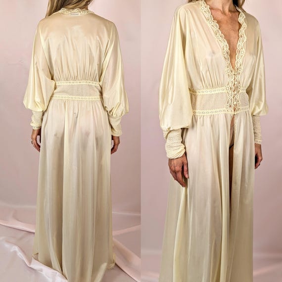 1960s vintage yellow night robe negligee by Vanity Fa… - Gem